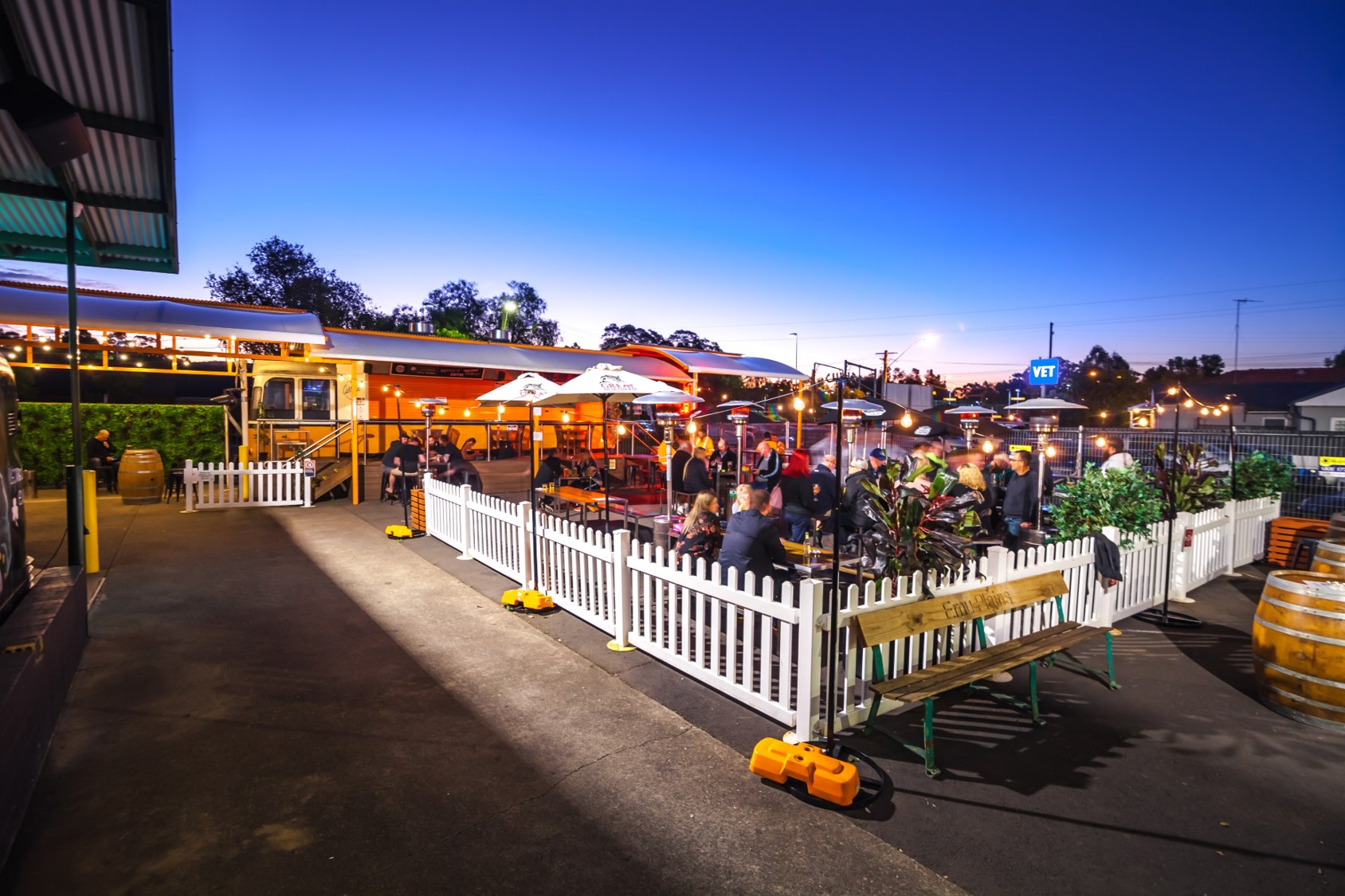 Redcape buys Emu Plains hotel – realestatesource