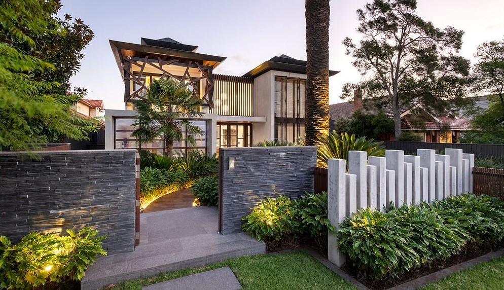 Peter Carrick sells Melbourne home after $2m discount – realestatesource