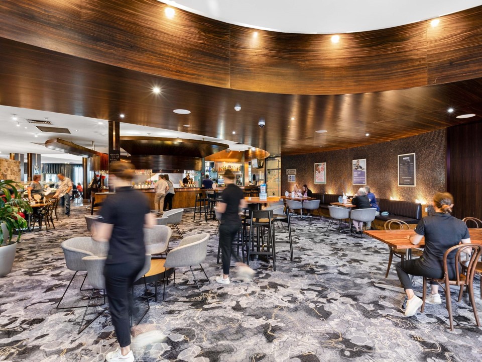 Coles sell pub, shops to fund manager – realestatesource