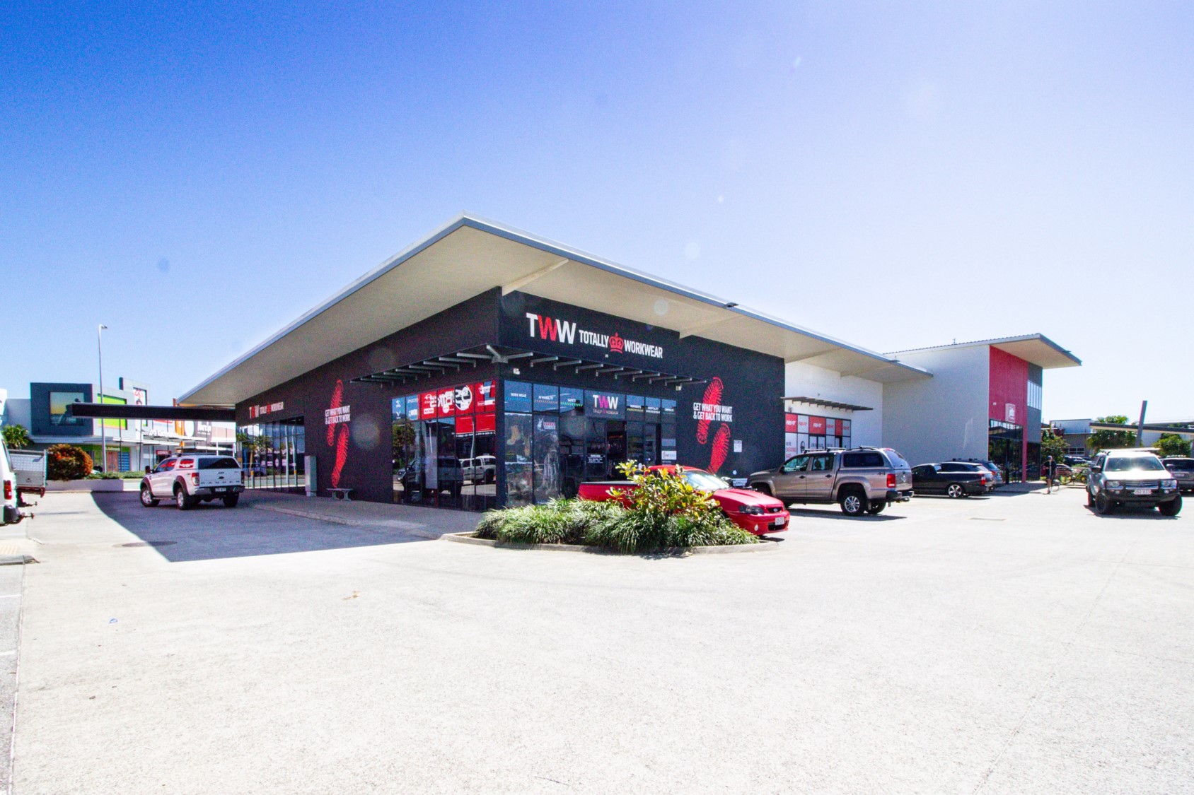 Pellicano banks $20m selling down bulky goods investment – realestatesource