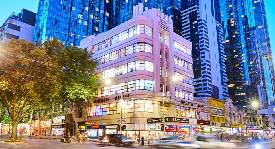 Another trophy Harry Norris hits the market in Melbourne – realestatesource